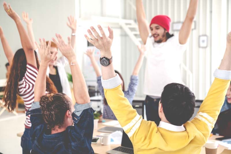 5 Key Tips for Empowering Your Frontline Employees